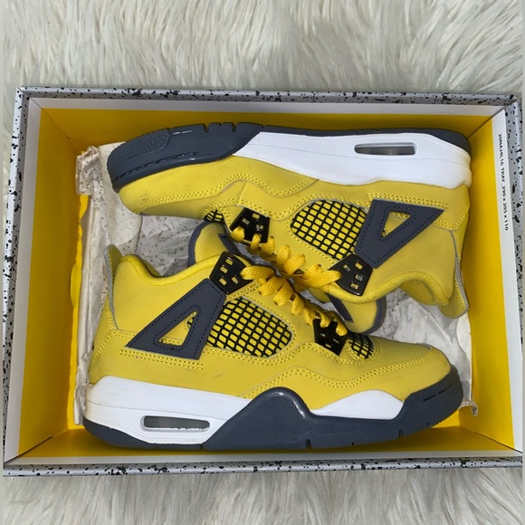 Nike | Shoes | Air Jordan 4 Retros Gs | Poshmark